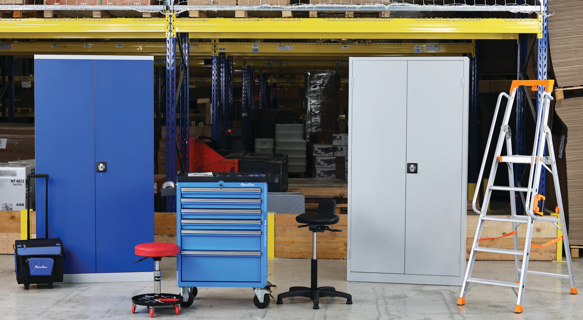 Escabeau professionnel aluminium avec rampe - Manutan - Manutan.pt